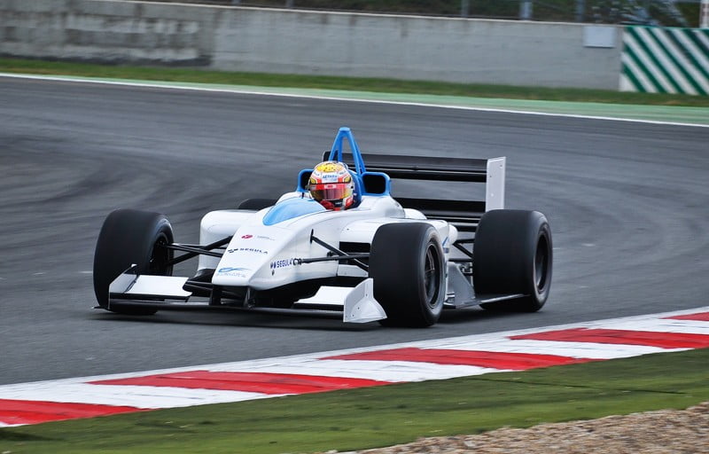 L’Electric Formula EF01, la 1er monoplace de course électrique